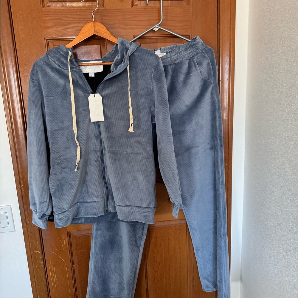 Light Blue Velour Tracksuit Set - Gem